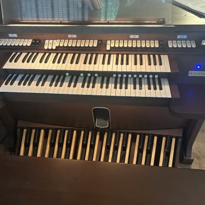 Allen Digital Computer Organ w/ 32 Note Concave Pedalboard, | Reverb