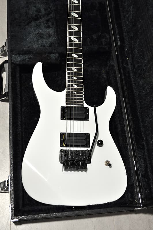 Caparison Dellinger 2010 | Reverb