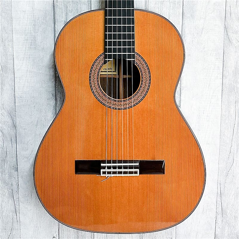 Raimundo 150 Cedar Classical, 2002, Second-Hand | Reverb
