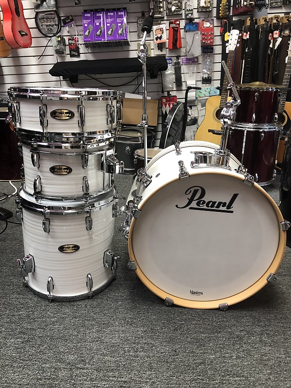 Pearl Masters Maple/Gum 4 piece Drum Set - White Ice Swirl | Reverb