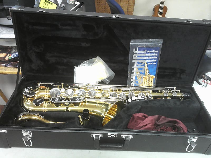 Jupiter JTS-789 Tenor Saxophone w.case | Reverb