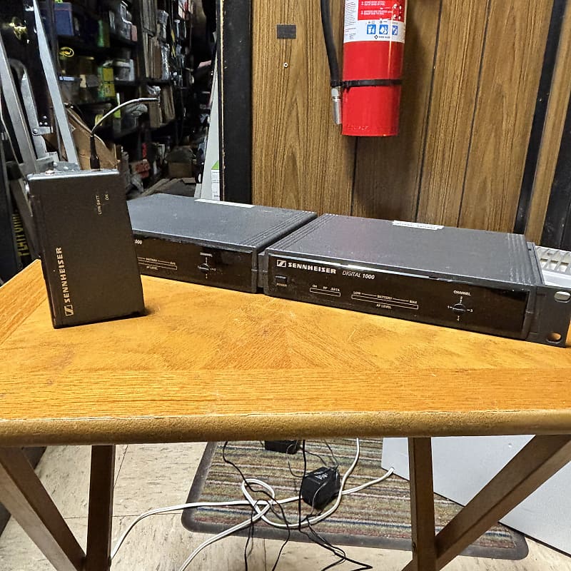 Sennheiser EM-1090 4-Channel Wireless Receiver and Beltpack | Reverb