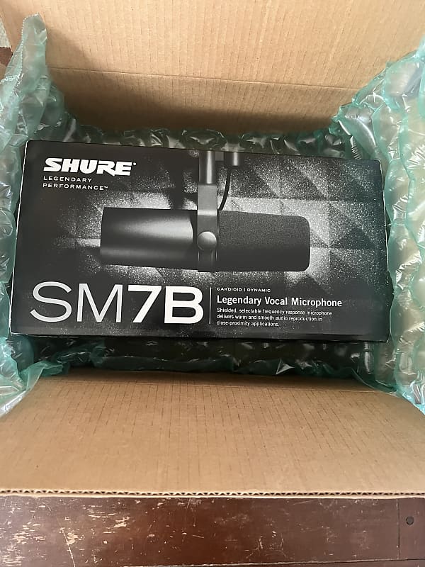 Shure SM7B w/ Cloudlift | Reverb