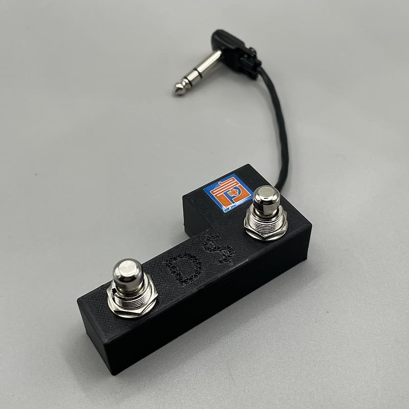 Pedalnetics HX Stomp 2-Button Aux Switch **Good condition, no | Reverb