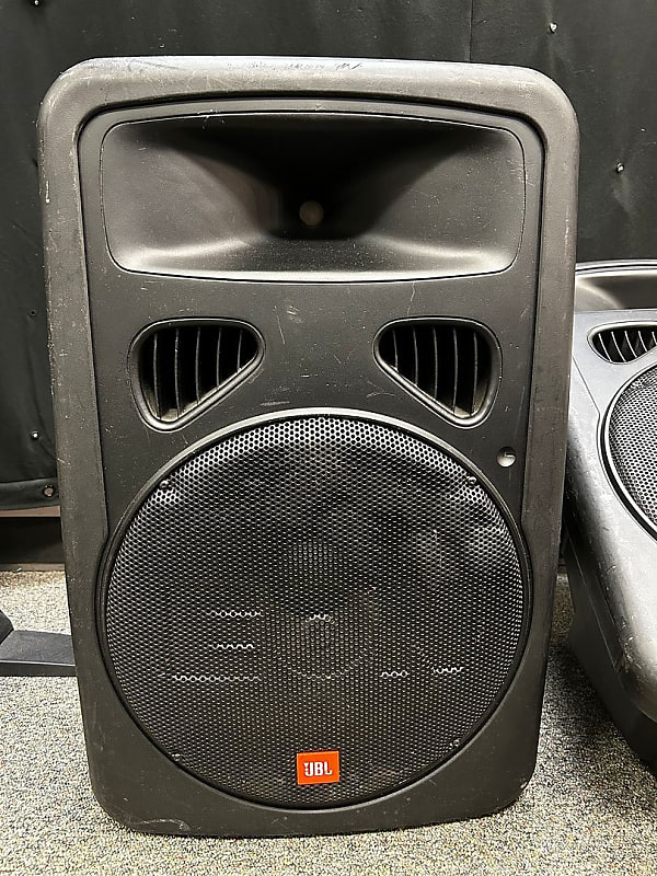 JBL EON15 G2 Powered Speaker (Edison, NJ) | Reverb