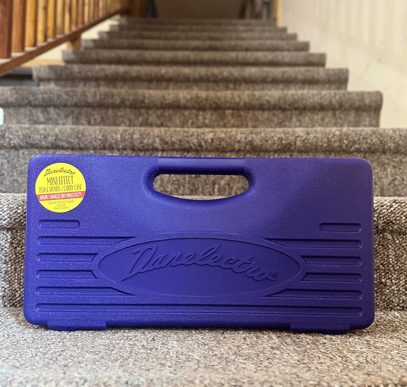 Danelectro Mini Effect Pedal Board/Carry Case 2000’s | Reverb
