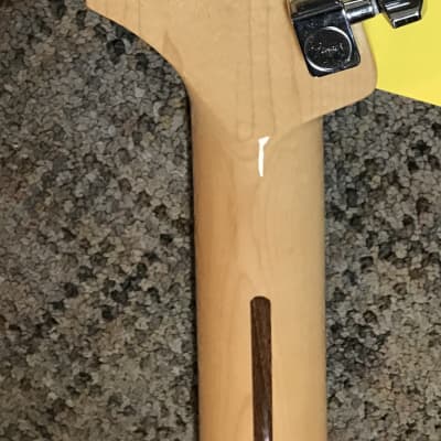 Fender Standard Stratocaster w/ Synchronized Tremolo | Reverb