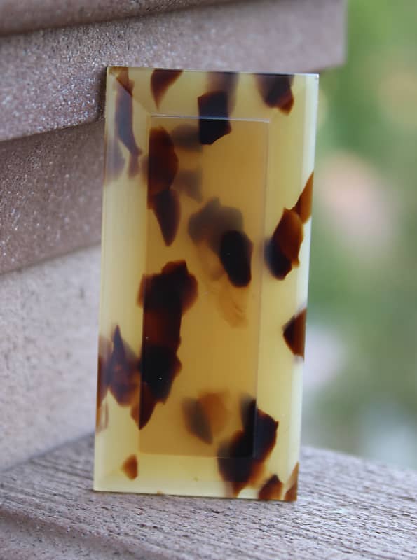 Miller Tortoise Galalith insert for tailpiece 2021 Polished | Reverb