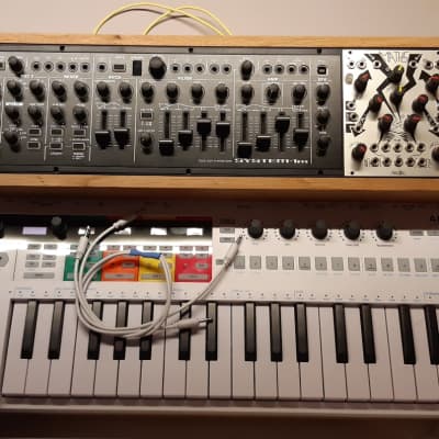 Arturia Keystep Pro stand + Eurorack Rails | Reverb Deutschland