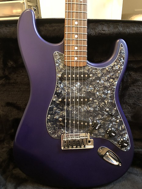 Fender Mexican Stratocaster 2004 Satin Finish-Midnight Blue | Reverb