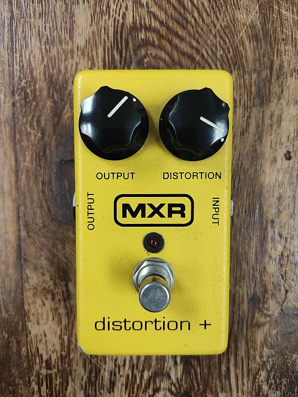 MXR Distortion+ - Yellow | Reverb