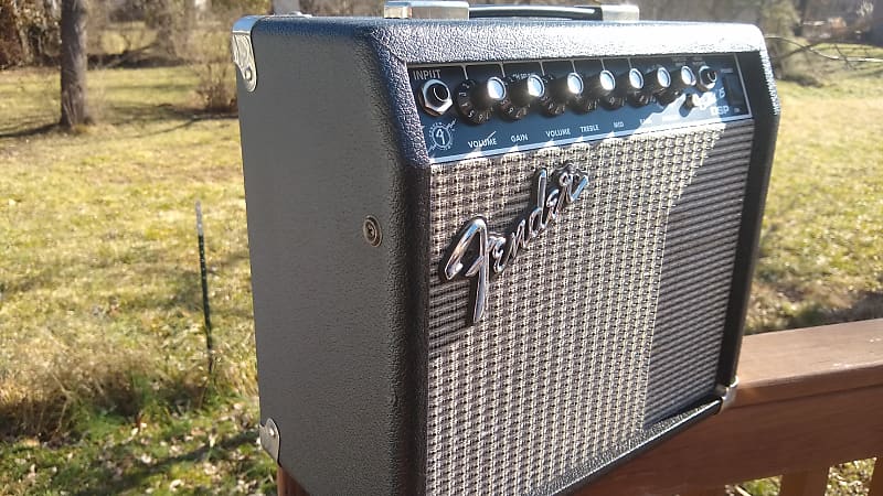 Fender Bullet 15 DSP Guitar Practice Amplifier | Reverb