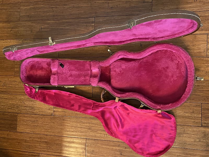 Gibson Les Paul Case 1990s - Tan / Pink with shroud | Reverb