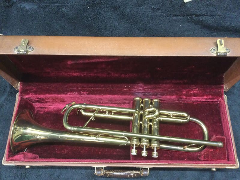 Conn Pan American Trumpet 1953 - Brass Lacquer | Reverb