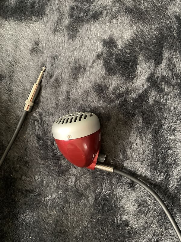 Red Howler Harmonica microphone Red | Reverb