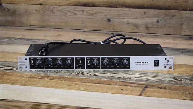 Behringer DualFEX EX2000 Spectral Enhancer | Reverb