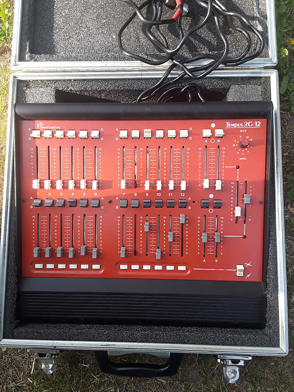 Strand lighting Tempus 2g lighting desk | Reverb