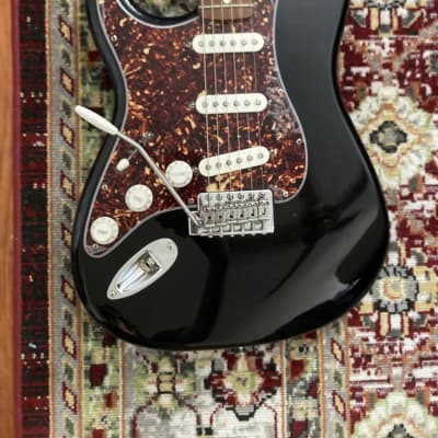 Fender RH upside down Stratocaster Electric Guitar | Reverb