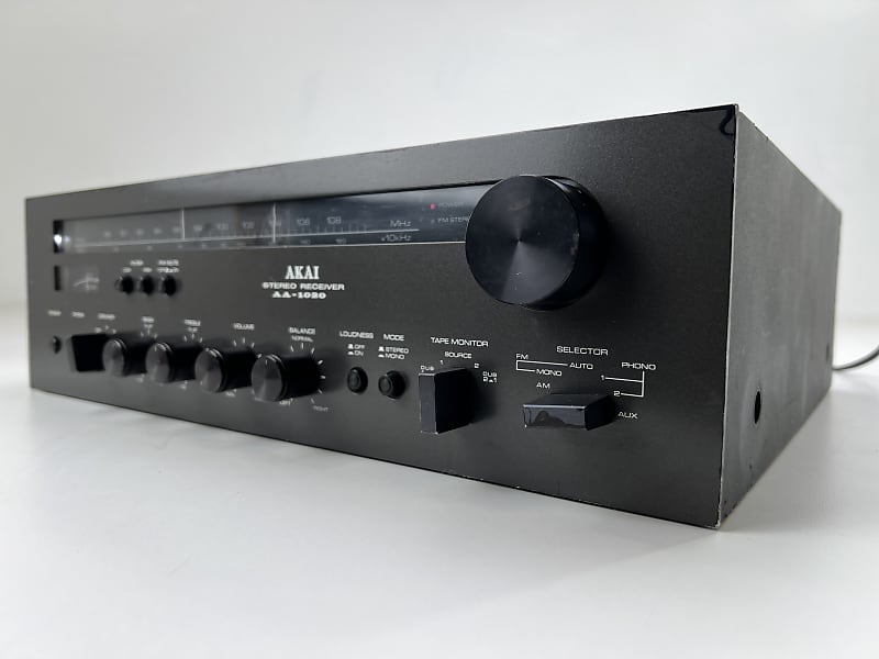Akai AA-1020 - Stereo Receiver | Reverb