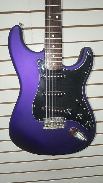 Fender Stratocaster 2015 Purple MATTE | Reverb