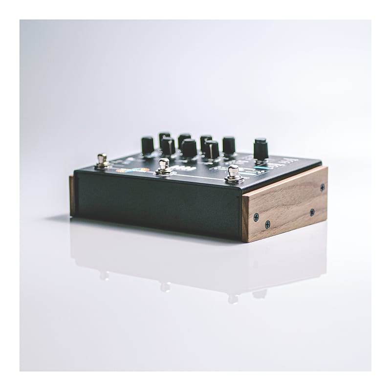 Hologram Microcosm Side Cheeks in Solid Walnut (Read | Reverb