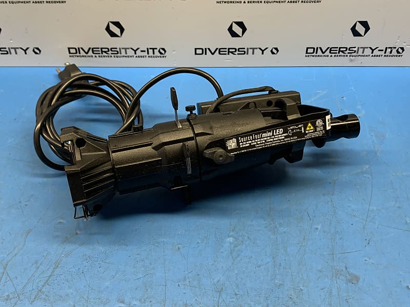 ETC Source4 Mini LED 5000k 26Deg | Reverb