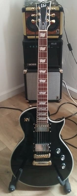 ESP LTD EC-256 | Reverb