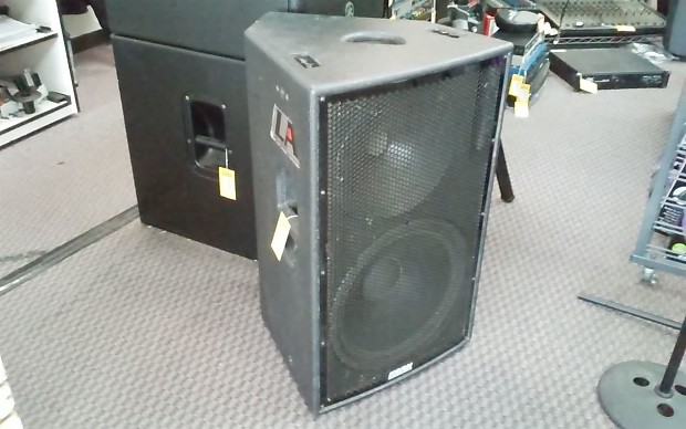 Used EAW LA215 Speaker Cabinet | Reverb