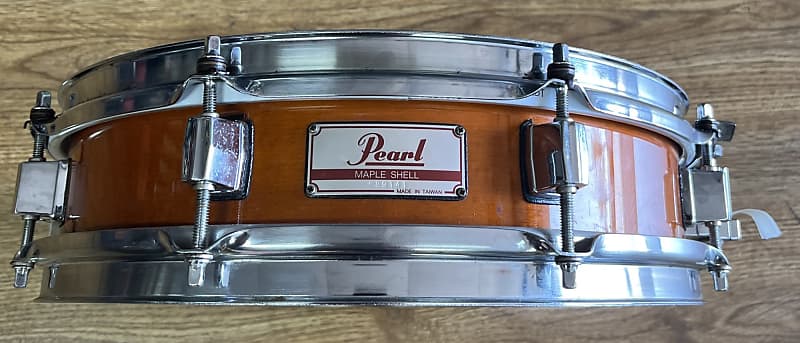 PEARL MAPLE SHELL PICCOLO SNARE DRUM 13"x3.5" (USED) | Reverb