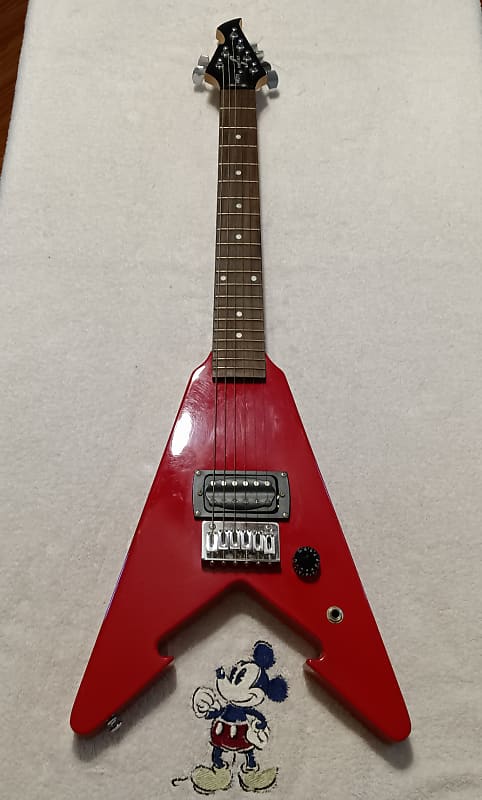 First Act Mini Flying V ME 273 Red | Reverb