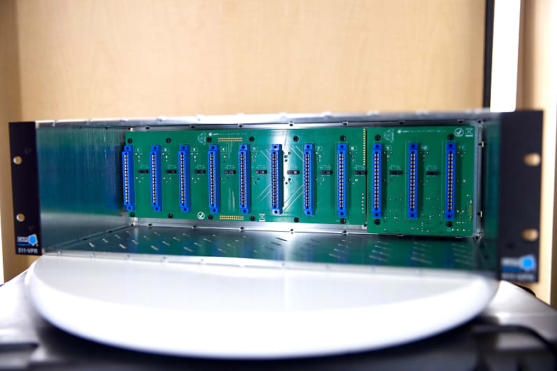 CAPI 511 VPR XLR 11-Slot 500 Series Filtered Rack with SMPS | Reverb