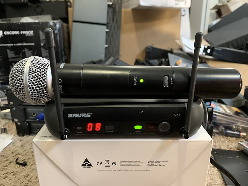 Shure PGX H6 524-542 Wireless Microphone system with PGX4 | Reverb