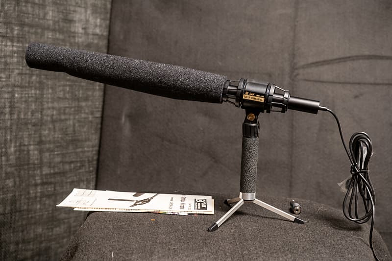 DAK UEM-83R Super Directional Shotgun Microphone With Extras | Reverb