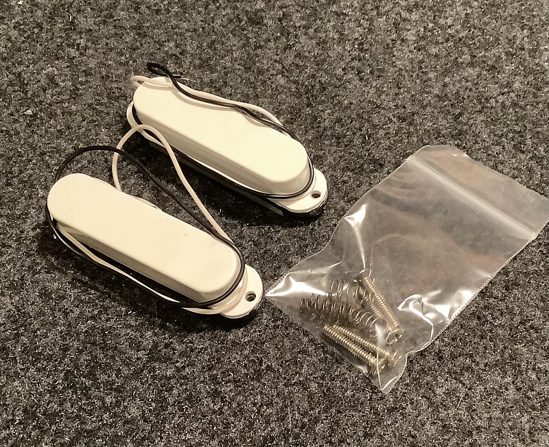 Squier Bronco Bass Pickups - White | Reverb