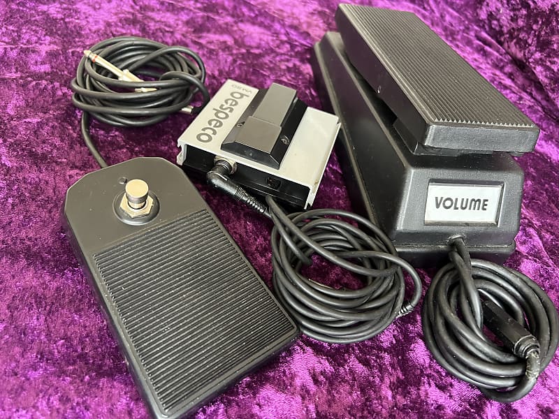 Volumen + Sustain + Foot Switch for Amps and Effects | Reverb UK