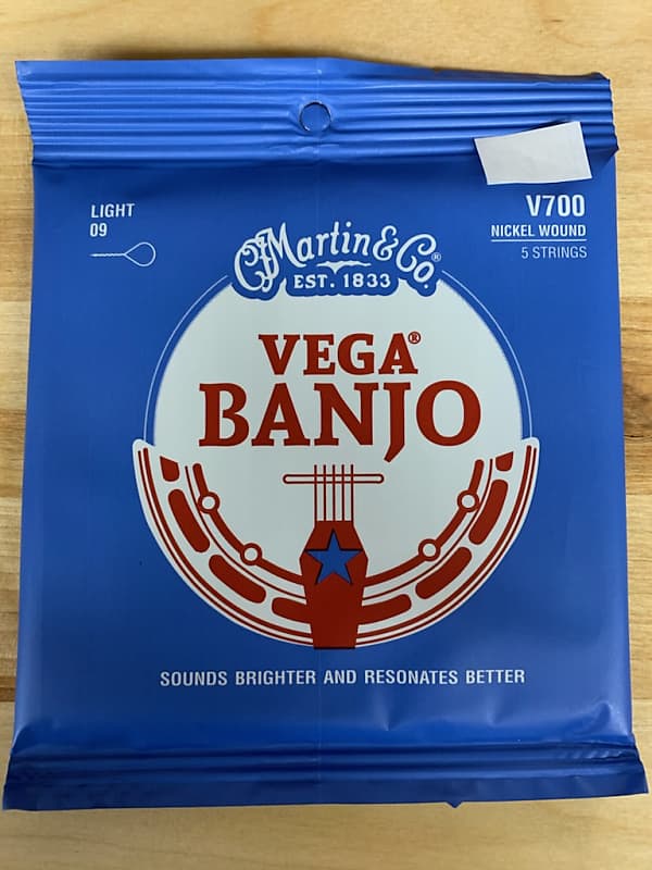 Martin 5-String Light Banjo Strings V700 | Reverb