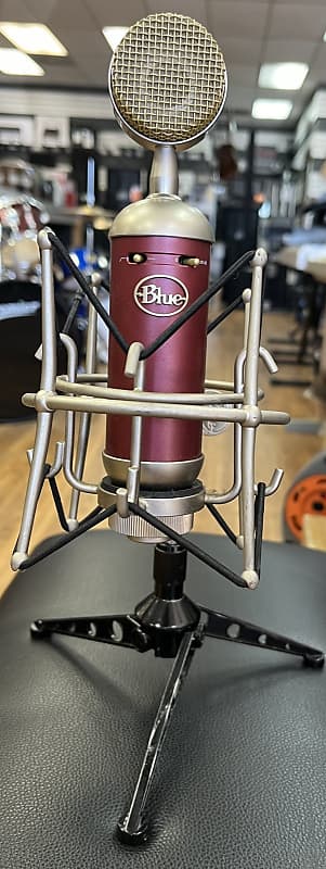 ***BLUE MICROPHONE SPARK LARGE DIAPHRAGM CONDENSER MICROPHONE | Reverb