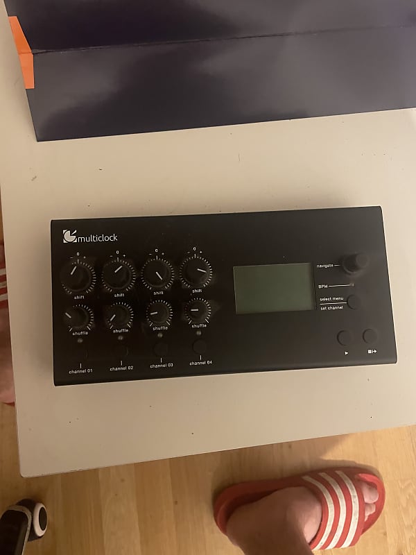 E-RM E-RM Multiclock USB Hardware Sequencer Clock Generator | Reverb