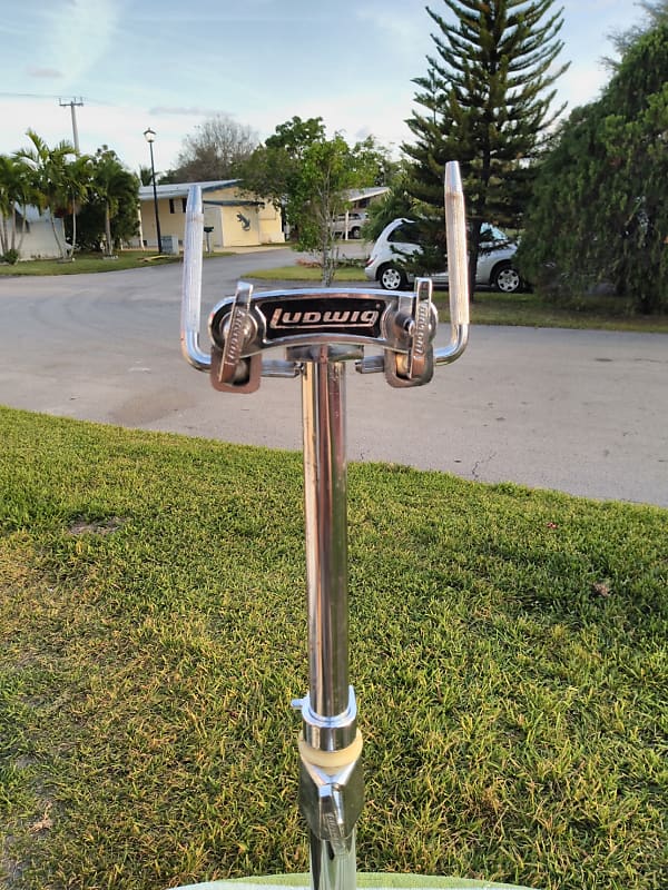 Ludwig Super Heavy Double Tom Floor Stand 70/80 Chrome | Reverb UK