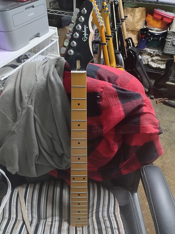 Epiphone S310 "Batwing" Maple Neck w/Tuners | Reverb