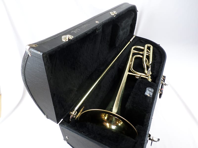 Getzen 747 Eterna II F Trigger Trombone with Case and | Reverb