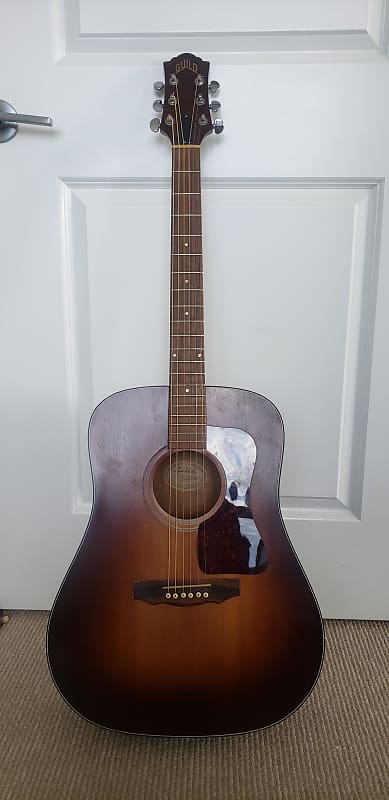 Guild D4 (1995) | Reverb