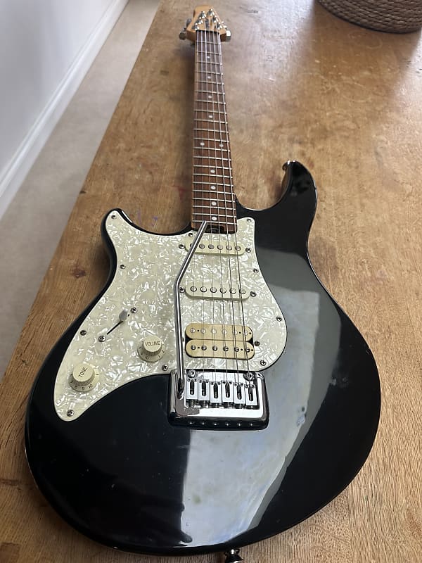 Peavey Predator Plus 2006 Black with Pearloid scratch | Reverb UK