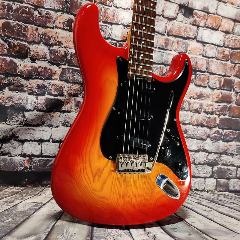 Levinson Blade R2 Stratocaster Cherry Burst Japan | Reverb
