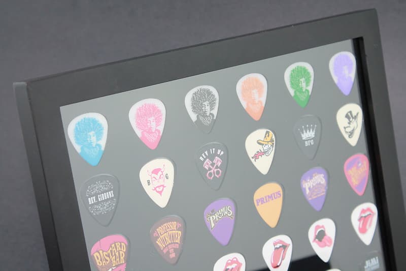 Plectrum Spectrum™ 8" x 10" Black Guitar Pick Display Insert | Reverb