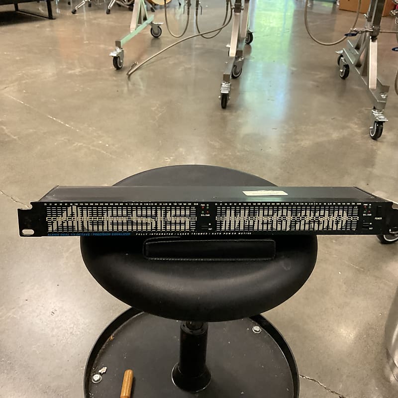 Alesis M-EQ 230 Dual 1/3 Octave Precision Equalizer 1980s | Reverb