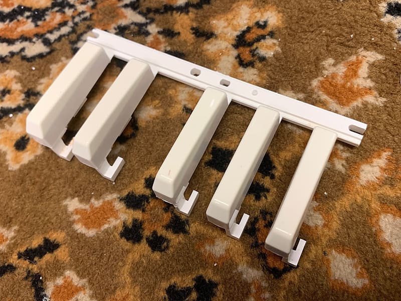 Korg Microkorg Replacement shark keys group white | Reverb