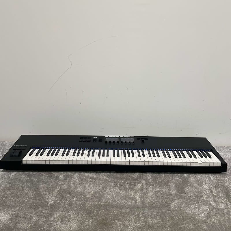 Native Instruments Komplete Kontrol S88 MK2 - 88-Key Keyboard | Reverb