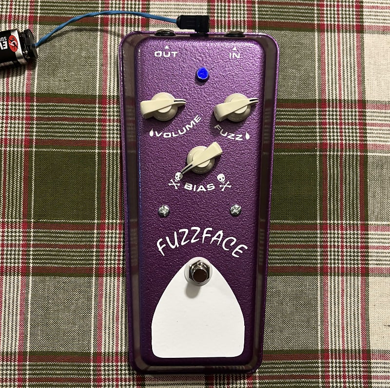 Godfather Fuzzworks Fuzz Face: Square Face NTE 123 circuit | Reverb