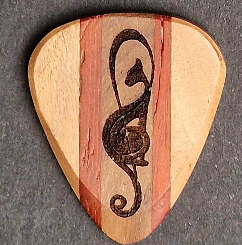 Médiator Plectre Pick guitare -3 Bois exotiques - Chat sur | Reverb